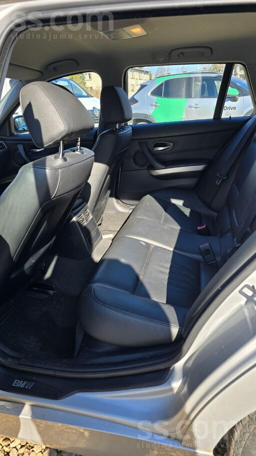 BMW 320 2008 in Riga, with an engine capacity of 2.00 L and mileage of 495 thousand km for 2500 €, photo 12 on AUTOMOTO.COM.LV