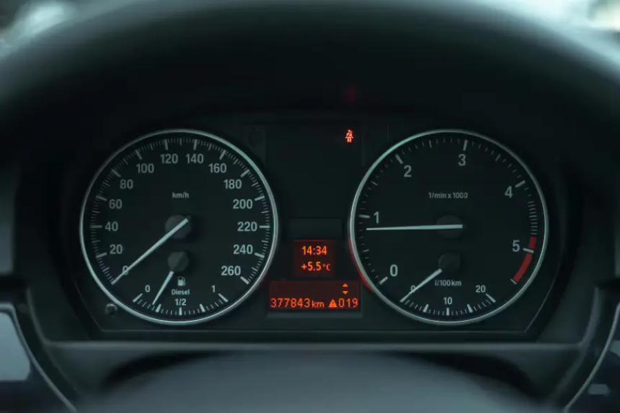 BMW 320 2008 Liepāja, ar dzinēja tilpumu 2.00 L un nobraukumu 378 tūkst. km par 6150 €, foto 17 vietnē AUTOMOTO.COM.LV