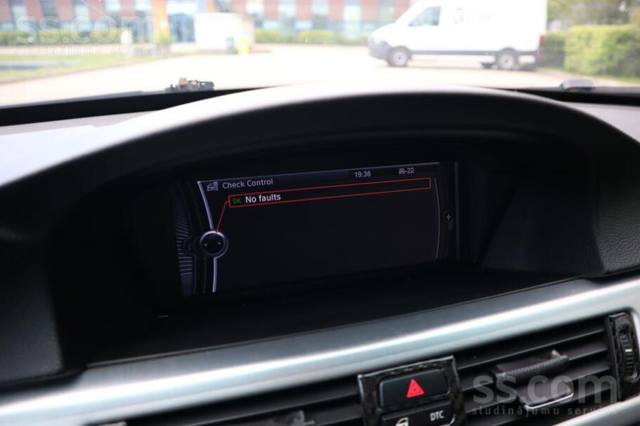 BMW 320 2008 Rīga, ar dzinēja tilpumu 2.00 L un nobraukumu 302 tūkst. km par 5990 €, foto 24 vietnē AUTOMOTO.COM.LV