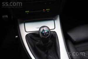 BMW 320 2008 Rīga, ar dzinēja tilpumu 2.00 L un nobraukumu 302 tūkst. km par 5990 €, foto 35 vietnē AUTOMOTO.COM.LV