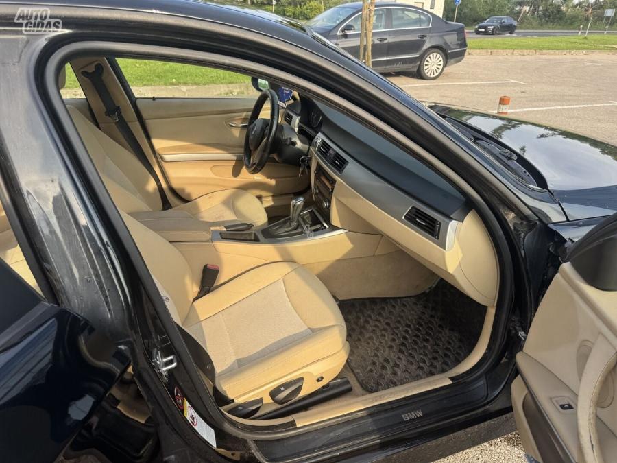 BMW 320 2008 in Vilnius, with an engine capacity of 2.00 L and mileage of 288 thousand km for 2950 €, photo 9 on AUTOMOTO.COM.LV