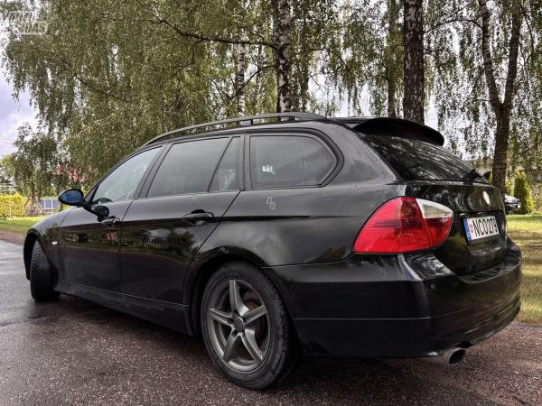 BMW 320 2008 in Kaunas, with an engine capacity of 2.00 L and mileage of 302 thousand km for 2390 €, photo 1 on AUTOMOTO.COM.LV