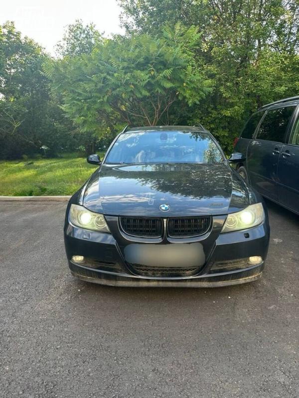 BMW 320 2008 in Vilnius, with an engine capacity of 1.90 L and mileage of 329 thousand km for 1450 €, photo 1 on AUTOMOTO.COM.LV