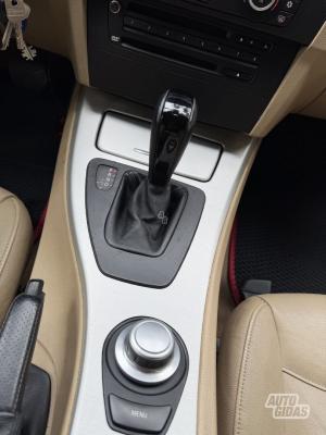 BMW 320 2008 in Vilnius, with an engine capacity of 2.00 L and mileage of 298 thousand km for 4950 €, photo 12 on AUTOMOTO.COM.LV