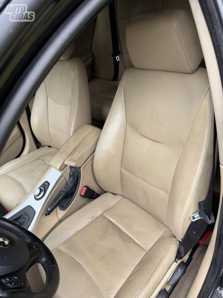 BMW 320 2008 in Vilnius, with an engine capacity of 2.00 L and mileage of 298 thousand km for 4950 €, photo 13 on AUTOMOTO.COM.LV