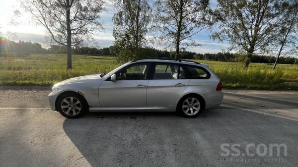 BMW 320 2009 Madona, ar dzinēja tilpumu 2.00 L un nobraukumu 297 tūkst. km par 2950 €, foto 7 vietnē AUTOMOTO.COM.LV