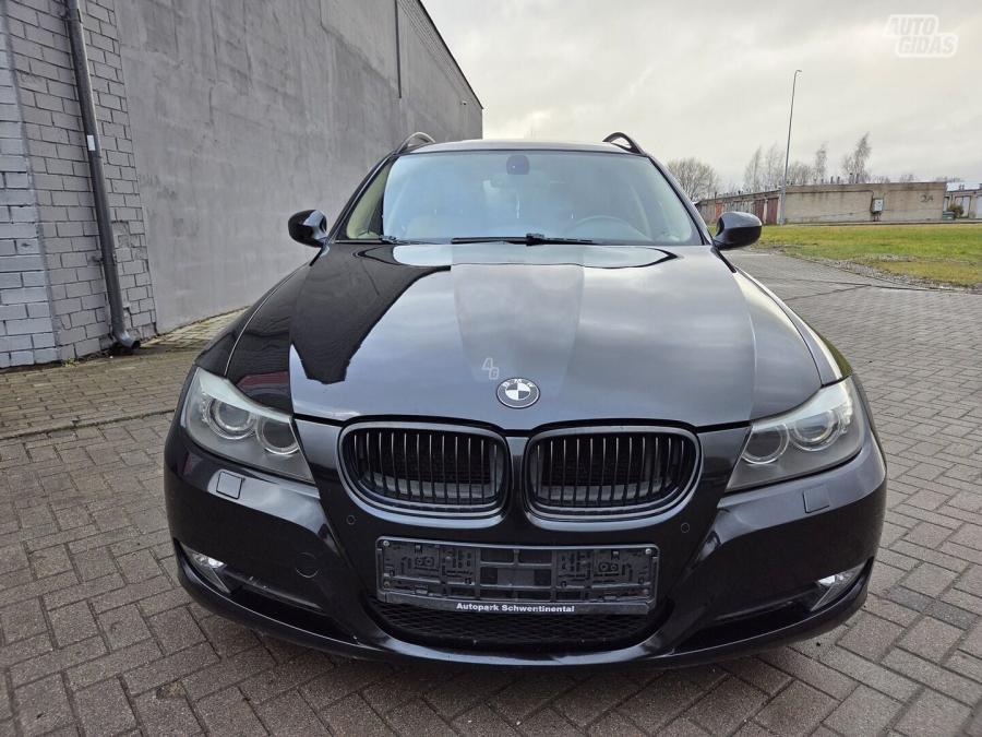 BMW 320 2009 in Jurbarkas, with an engine capacity of 2.00 L and mileage of 324 thousand km for 4800 €, photo 9 on AUTOMOTO.COM.LV