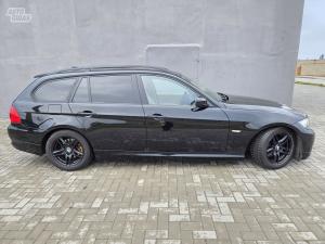 BMW 320 2009 in Jurbarkas, with an engine capacity of 2.00 L and mileage of 324 thousand km for 4800 €, photo 23 on AUTOMOTO.COM.LV