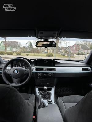 BMW 320 2009 in Raseiniai, with an engine capacity of 2.00 L and mileage of 299 thousand km for 5300 €, photo 6 on AUTOMOTO.COM.LV