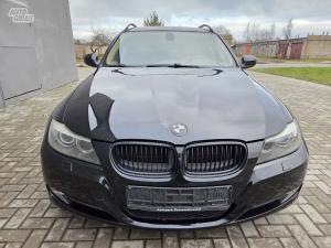 BMW 320 2009 in Jurbarkas, with an engine capacity of 2.00 L and mileage of 324 thousand km for 4400 €, photo 8 on AUTOMOTO.COM.LV