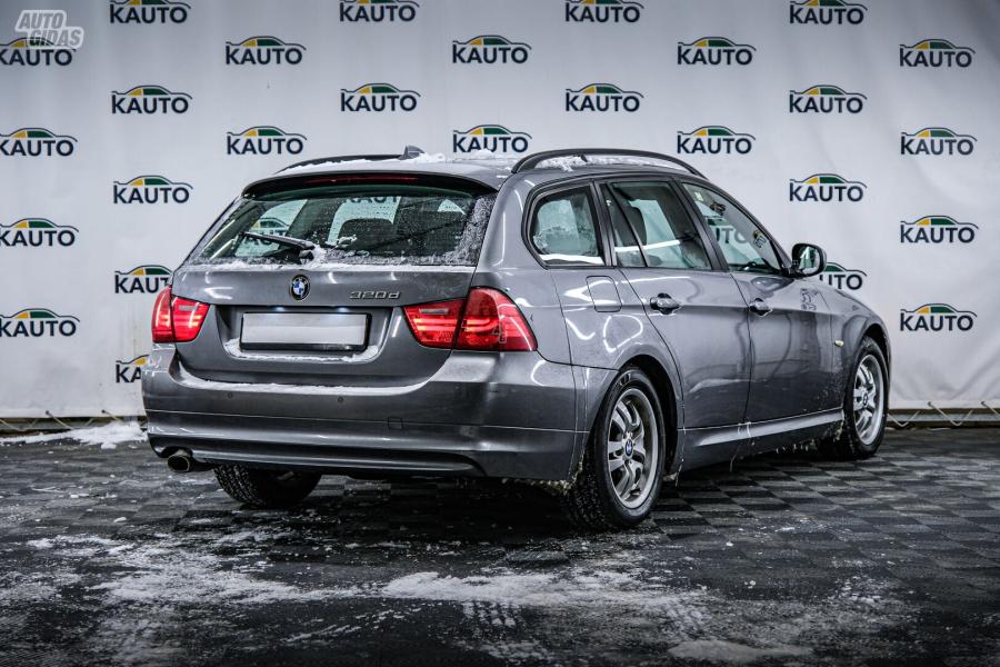 BMW 320 2009 in Kaunas, with an engine capacity of 2.00 L and mileage of 299 thousand km for 5890 €, photo 3 on AUTOMOTO.COM.LV