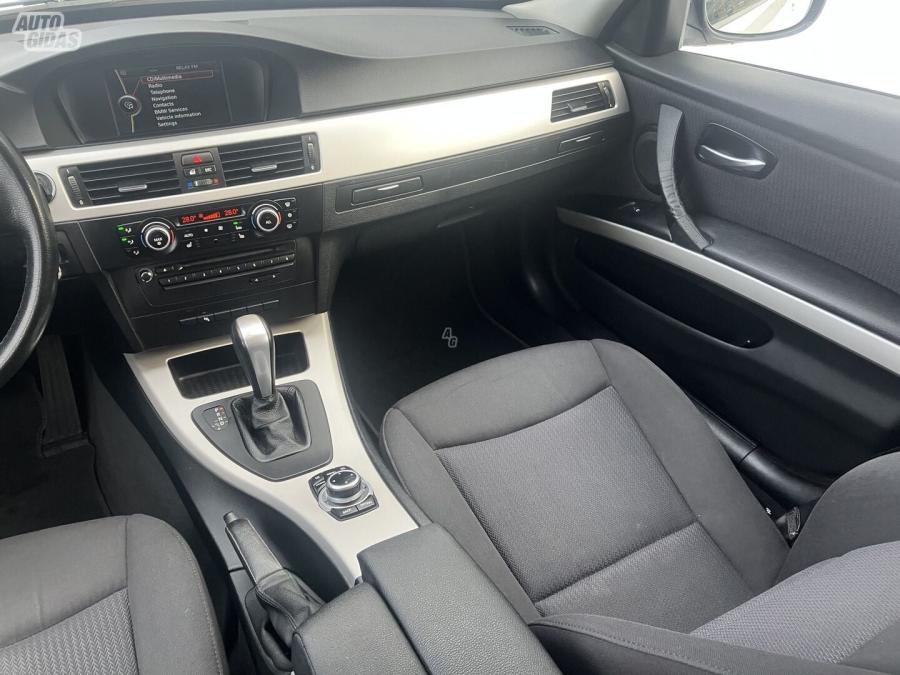 BMW 320 2009 in Vilnius, with an engine capacity of 2.00 L and mileage of 300 thousand km for 4150 €, photo 7 on AUTOMOTO.COM.LV