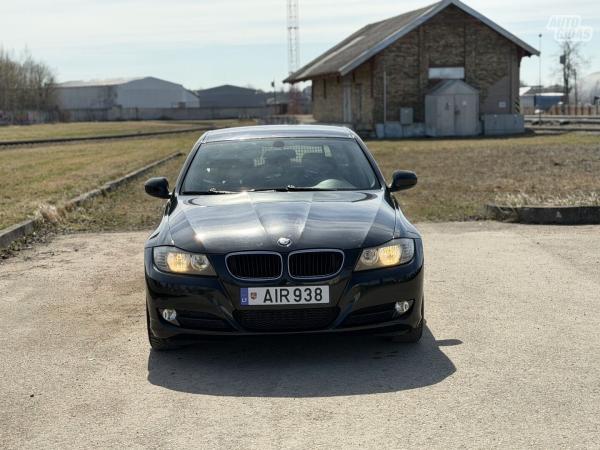 BMW 320 2009 Šauļi, ar dzinēja tilpumu 2.00 L un nobraukumu 243 tūkst. km par 2950 €, foto 3 vietnē AUTOMOTO.COM.LV