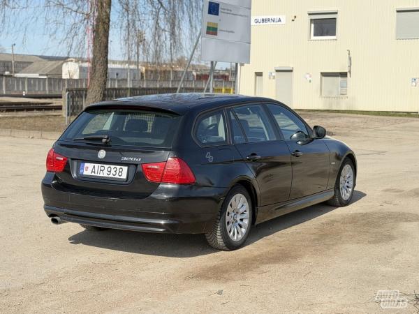 BMW 320 2009 Šauļi, ar dzinēja tilpumu 2.00 L un nobraukumu 243 tūkst. km par 2950 €, foto 5 vietnē AUTOMOTO.COM.LV