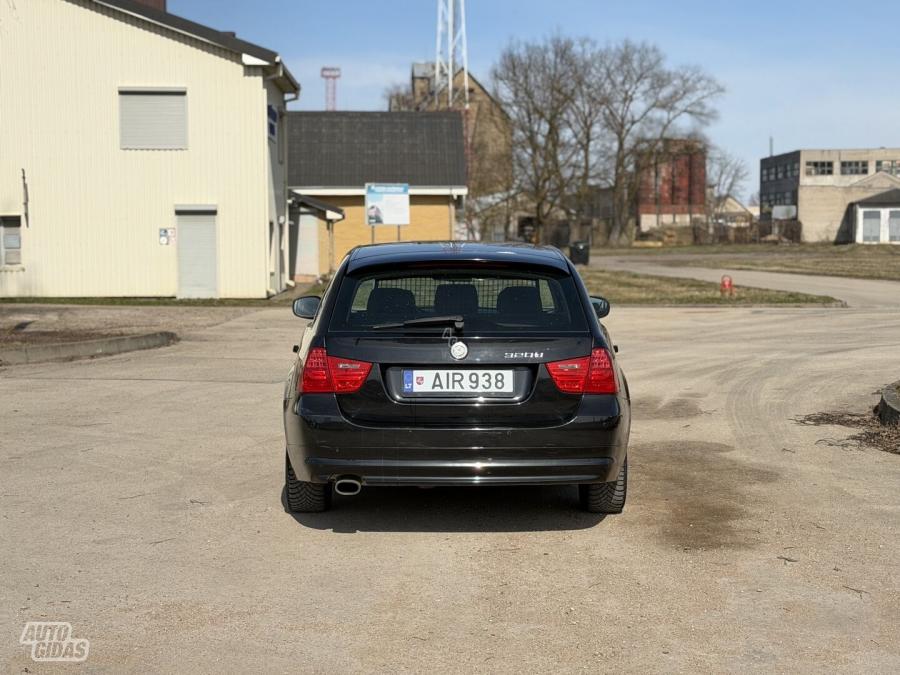 BMW 320 2009 Šauļi, ar dzinēja tilpumu 2.00 L un nobraukumu 243 tūkst. km par 2950 €, foto 8 vietnē AUTOMOTO.COM.LV