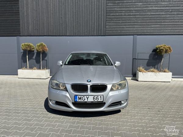 BMW 320 2009 in Siauliai, with an engine capacity of 2.00 L and mileage of 271 thousand km for 3400 €, photo 8 on AUTOMOTO.COM.LV