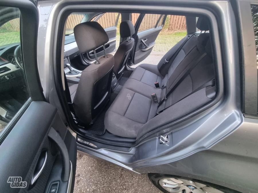 BMW 320 2009 in Vilnius, with an engine capacity of 2.00 L and mileage of 261 thousand km for 4600 €, photo 11 on AUTOMOTO.COM.LV