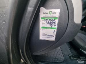 BMW 320 2009 in Vilnius, with an engine capacity of 2.00 L and mileage of 261 thousand km for 4600 €, photo 15 on AUTOMOTO.COM.LV