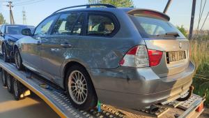 BMW 320 2009 in Kaunas, with an engine capacity of 2.00 L and mileage of 247 thousand km for 2450 €, photo 4 on AUTOMOTO.COM.LV