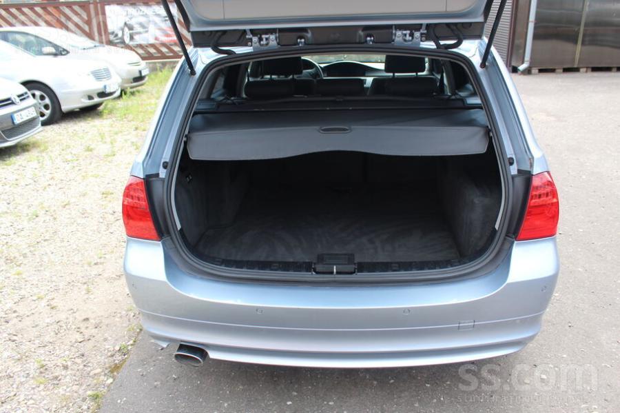 BMW 320 2009 Liepāja, ar dzinēja tilpumu 2.00 L un nobraukumu 272 tūkst. km par 4555 €, foto 6 vietnē AUTOMOTO.COM.LV