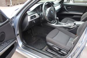 BMW 320 2009 Liepāja, ar dzinēja tilpumu 2.00 L un nobraukumu 272 tūkst. km par 4555 €, foto 7 vietnē AUTOMOTO.COM.LV