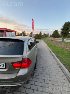 BMW 320 2009 Jelgava, ar dzinēja tilpumu 2.00 L un nobraukumu 440 tūkst. km par 3250 €, foto 4 vietnē AUTOMOTO.COM.LV