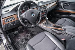 BMW 320 2009 in Kaunas, with an engine capacity of 2.00 L and mileage of 258 thousand km for 4990 €, photo 6 on AUTOMOTO.COM.LV