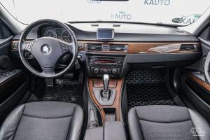 BMW 320 2009 in Kaunas, with an engine capacity of 2.00 L and mileage of 258 thousand km for 4990 €, photo 9 on AUTOMOTO.COM.LV