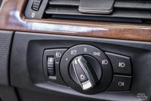 BMW 320 2009 in Kaunas, with an engine capacity of 2.00 L and mileage of 258 thousand km for 4990 €, photo 16 on AUTOMOTO.COM.LV