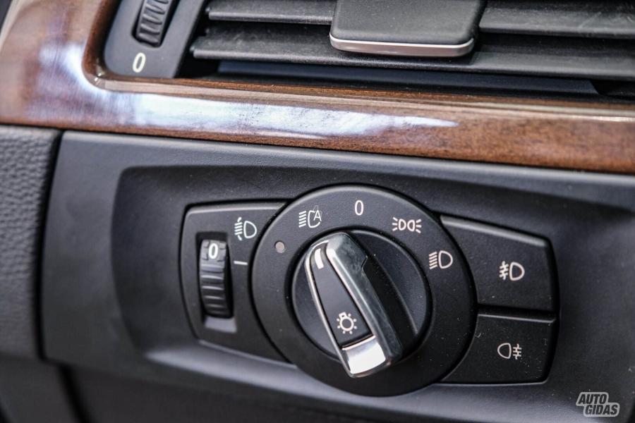 BMW 320 2009 in Kaunas, with an engine capacity of 2.00 L and mileage of 258 thousand km for 4990 €, photo 16 on AUTOMOTO.COM.LV