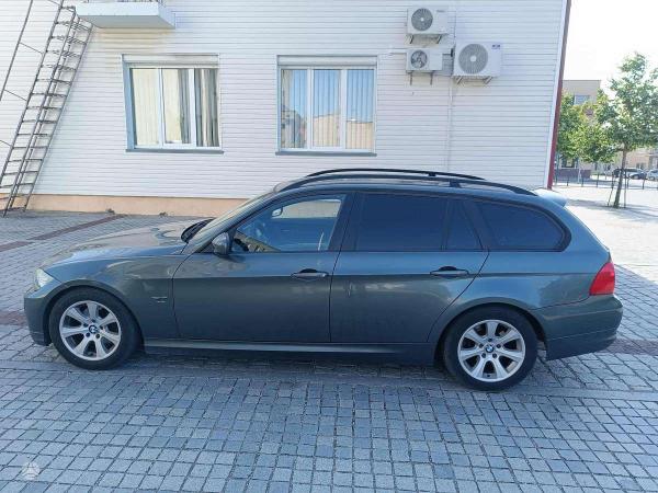 БМВ 320 2009 в Клайпеда, объемом двигателя 2.00 л и пробегом 258 тыс. км за 4600 €, фото 5 на AUTOMOTO.COM.LV