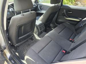 BMW 320 2009 in Silute, with an engine capacity of 2.00 L and mileage of 260 thousand km for 1700 €, photo 12 on AUTOMOTO.COM.LV