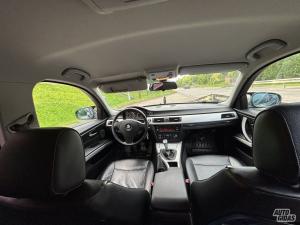 BMW 320 2009 in Kaunas, with an engine capacity of 2.00 L and mileage of 400 thousand km for 2580 €, photo 9 on AUTOMOTO.COM.LV