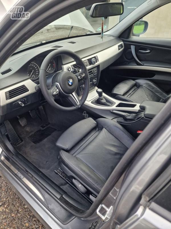 BMW 320 2009 in Panevezys, with an engine capacity of 2.00 L and mileage of 260 thousand km for 3650 €, photo 8 on AUTOMOTO.COM.LV