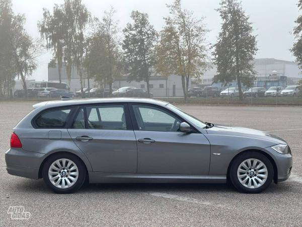 BMW 320 2009 Marijampole vietnē BMW 320 2009 Marijampole, ar dzinēja tilpumu 2.00 L un nobraukumu 242 tūkst. km par 3599 €, foto 8 vietnē AUTOMOTO.COM.LV