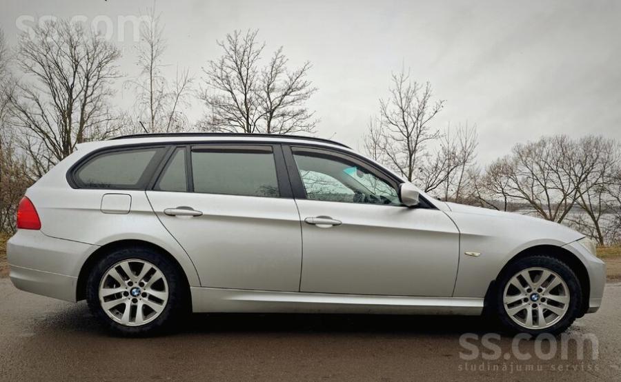 BMW 320 2010 in Riga, with an engine capacity of 2.00 L and mileage of 362 thousand km for 4790 €, photo 11 on AUTOMOTO.COM.LV
