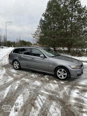 BMW 320 2010 in Vilnius, with an engine capacity of 2.00 L and mileage of 374 thousand km for 4000 €, photo 4 on AUTOMOTO.COM.LV