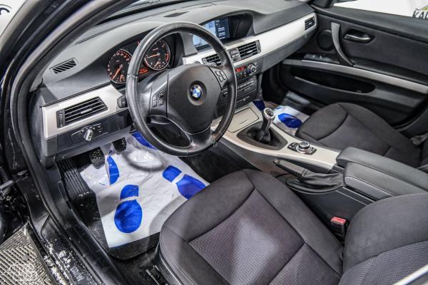 BMW 320 2010 Kauņa, ar dzinēja tilpumu 2.00 L un nobraukumu 245 tūkst. km par 4990 €, foto 5 vietnē AUTOMOTO.COM.LV