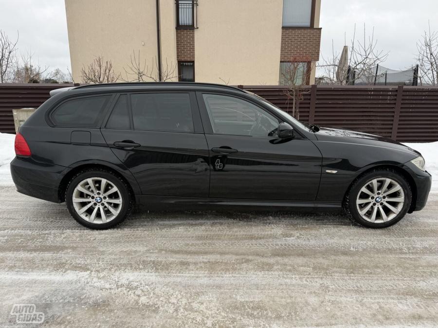BMW 320 2010 in Vilnius, with an engine capacity of 2.00 L and mileage of 380 thousand km for 2700 €, photo 10 on AUTOMOTO.COM.LV