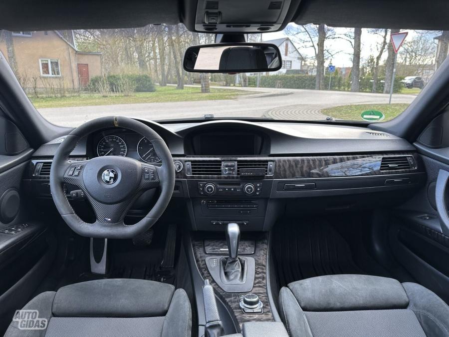 BMW 320 2010 Marijampole, ar dzinēja tilpumu 2.00 L un nobraukumu 304 tūkst. km par 6250 €, foto 16 vietnē AUTOMOTO.COM.LV