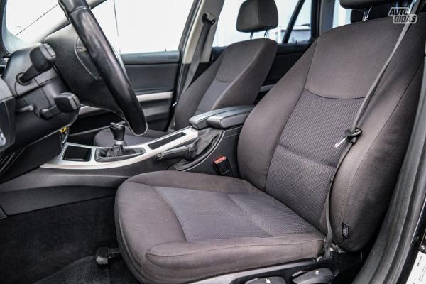 BMW 320 2010 in Kaunas, with an engine capacity of 2.00 L and mileage of 260 thousand km for 5290 €, photo 6 on AUTOMOTO.COM.LV