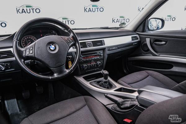 BMW 320 2010 in Kaunas, with an engine capacity of 2.00 L and mileage of 260 thousand km for 5290 €, photo 7 on AUTOMOTO.COM.LV