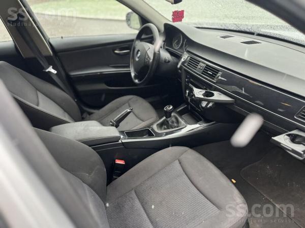 BMW 320 2010 Rīga, ar dzinēja tilpumu 2.00 L un nobraukumu 400 tūkst. km par 3600 €, foto 10 vietnē AUTOMOTO.COM.LV