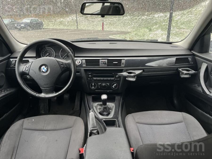 BMW 320 2010 Rīga, ar dzinēja tilpumu 2.00 L un nobraukumu 400 tūkst. km par 3600 €, foto 12 vietnē AUTOMOTO.COM.LV