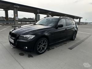 BMW 320 2010 Viļņa, ar dzinēja tilpumu 2.00 L un nobraukumu 310 tūkst. km par 4200 €, foto  vietnē AUTOMOTO.COM.LV