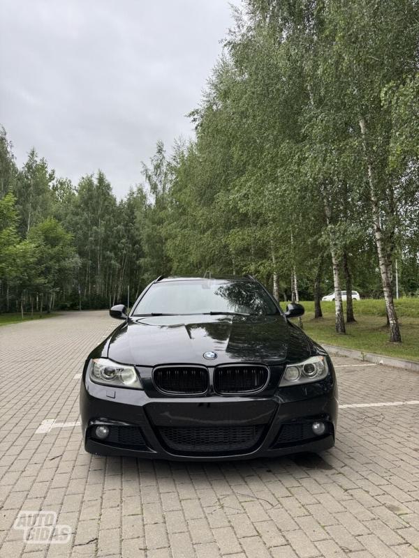 БМВ 320 2010 в Паневежис, объемом двигателя 2.00 л и пробегом 354 тыс. км за 5300 €, фото 2 на AUTOMOTO.COM.LV