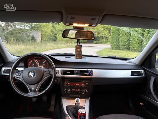 BMW 320 2010 Varėna, ar dzinēja tilpumu 2.00 L un nobraukumu 296 tūkst. km par 2700 €, foto 10 vietnē AUTOMOTO.COM.LV