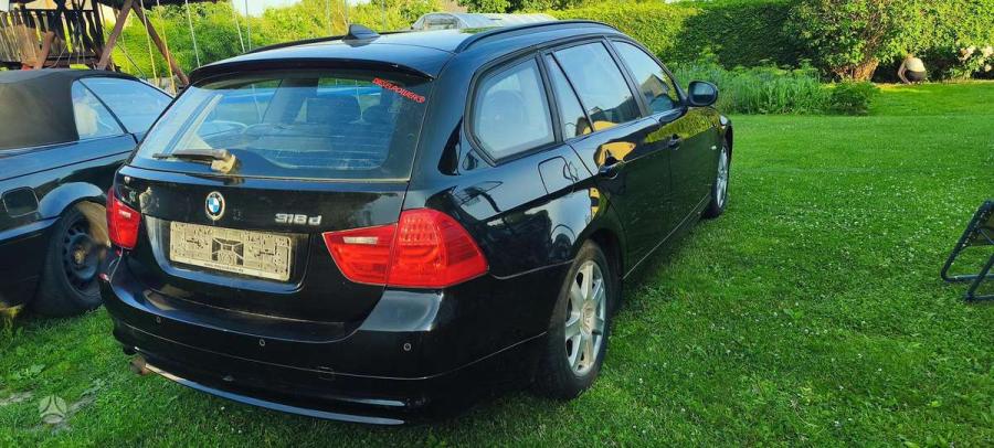 BMW 320 2010 Marijampole, ar dzinēja tilpumu 2.00 L un nobraukumu 320 tūkst. km par 3620 €, foto 7 vietnē AUTOMOTO.COM.LV