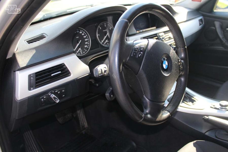 BMW 320 2010 Kalvarija, ar dzinēja tilpumu 2.00 L un nobraukumu 267 tūkst. km par 3350 €, foto 11 vietnē AUTOMOTO.COM.LV