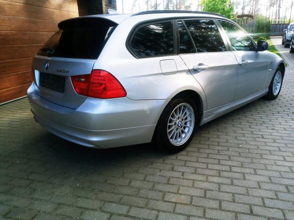 BMW 320 2011 in Druskininkai, with an engine capacity of 2.00 L and mileage of 290 thousand km for 4000 €, photo 3 on AUTOMOTO.COM.LV